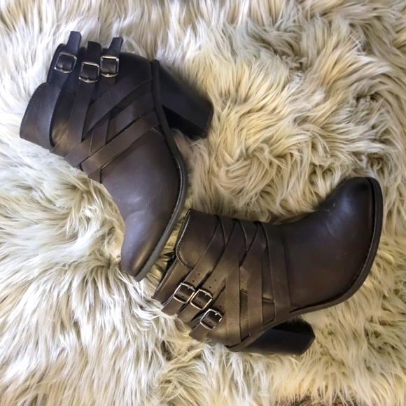Journee Collection | Shoes | Journee Collection Booties | Poshmark